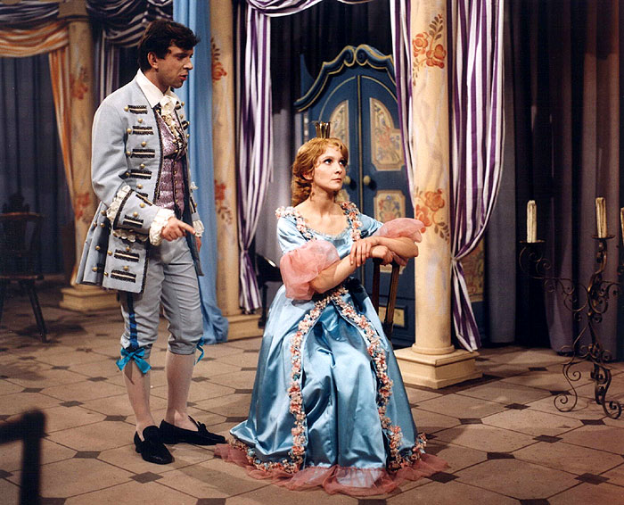 Zlatá přadlena (1975) | ČSFD.cz