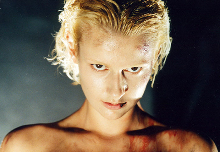 Devot (2003) | ČSFD.cz