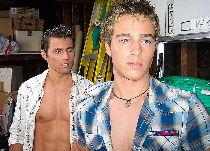 Eating Out (2004) | ČSFD.cz