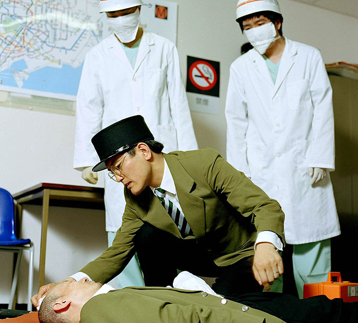 Zero Hour - Terror in Tokyo (S01E04) (2004) | ČSFD.cz