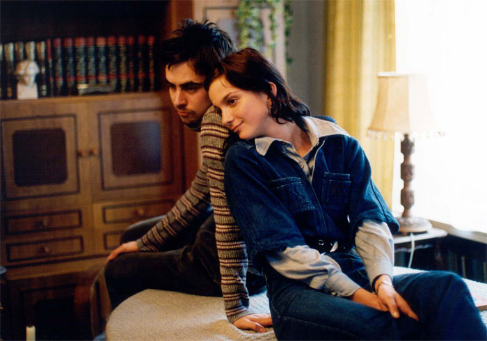 P.F. 77 (2003) | ČSFD.cz