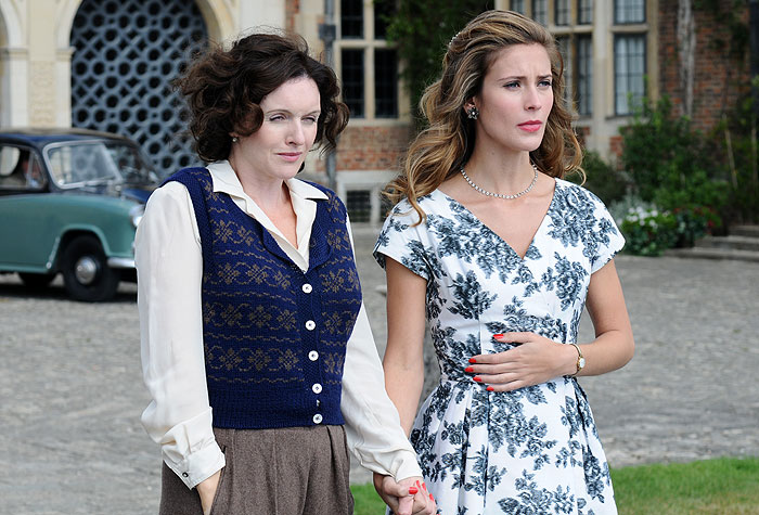 Slečna Marplová - Tajemství Chimneys (S05E02) (2010) | ČSFD.cz