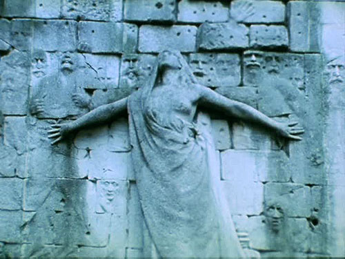 Lucifer Rising (1972) | ČSFD.cz