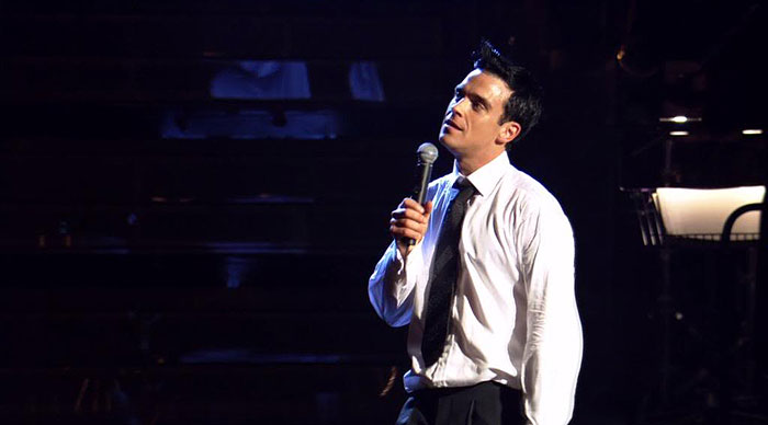 Robbie Williams: Live at the Albert (2001) | ČSFD.cz