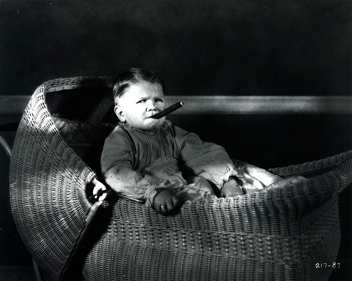 Harry Earles | ČSFD.cz