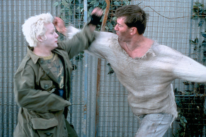 Pustina (2003) | ČSFD.cz