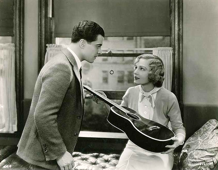 Huddle (1932) | Galerie - Z filmu | ČSFD.cz