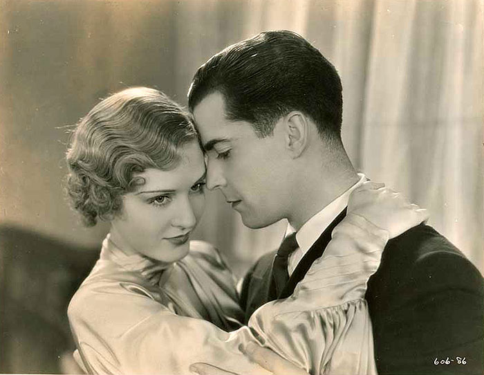 Huddle (1932) | Galerie - Z filmu | ČSFD.cz