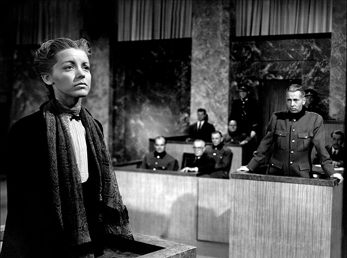 None Shall Escape (1944) | ČSFD.cz