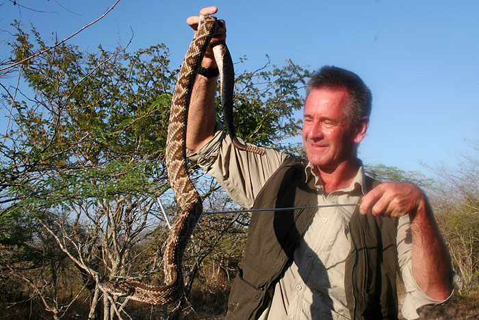 Wild Colombia with Nigel Marven (2011) | ČSFD.cz