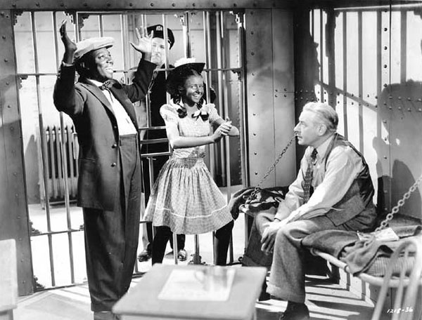 Born to Sing (1942) | ČSFD.cz