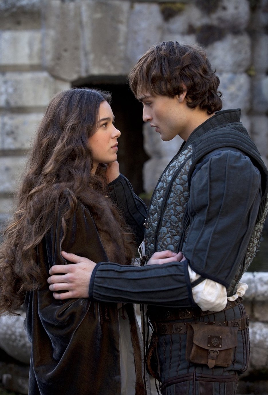 Rómeo a Júlia (2013) | ČSFD.sk