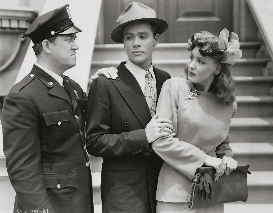 Ralph Dunn | ČSFD.cz