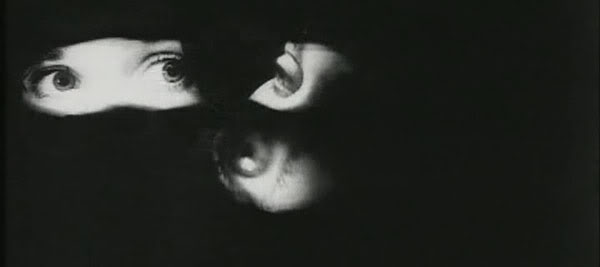 Outer Space (1999) | ČSFD.cz