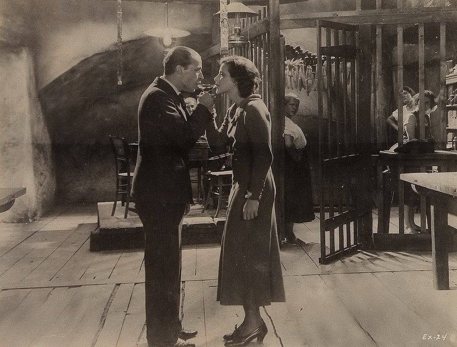 Aribert Mog | ČSFD.cz