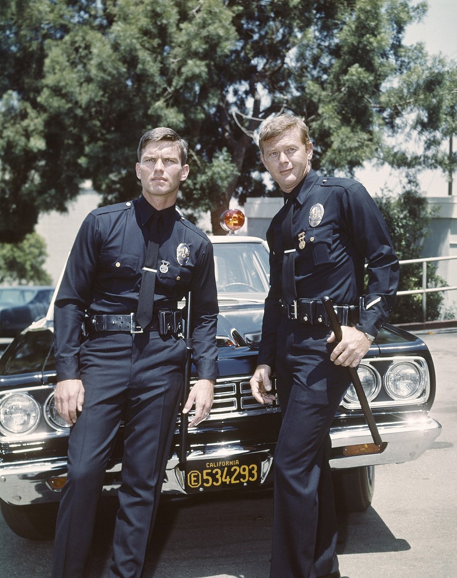 Adam-12 (1968) | ČSFD.cz