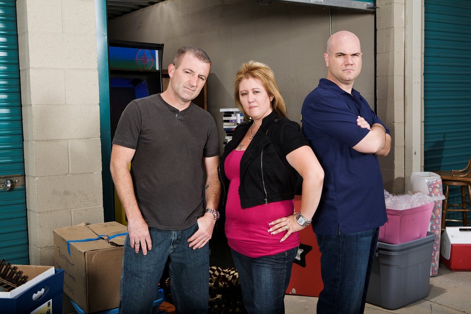 Lovci skladovacích jednotek (2011) | ČSFD.cz