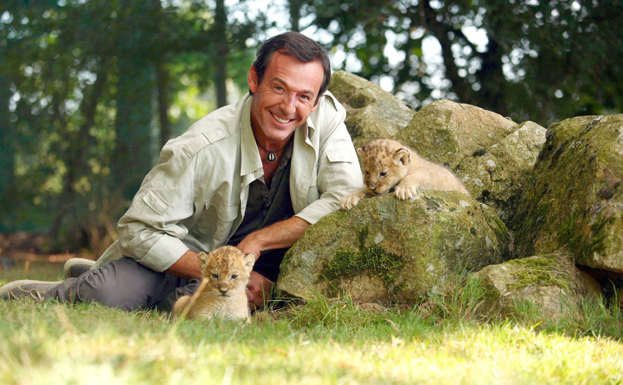 Viktor z divočiny - Prach v očích (2011) | ČSFD.cz