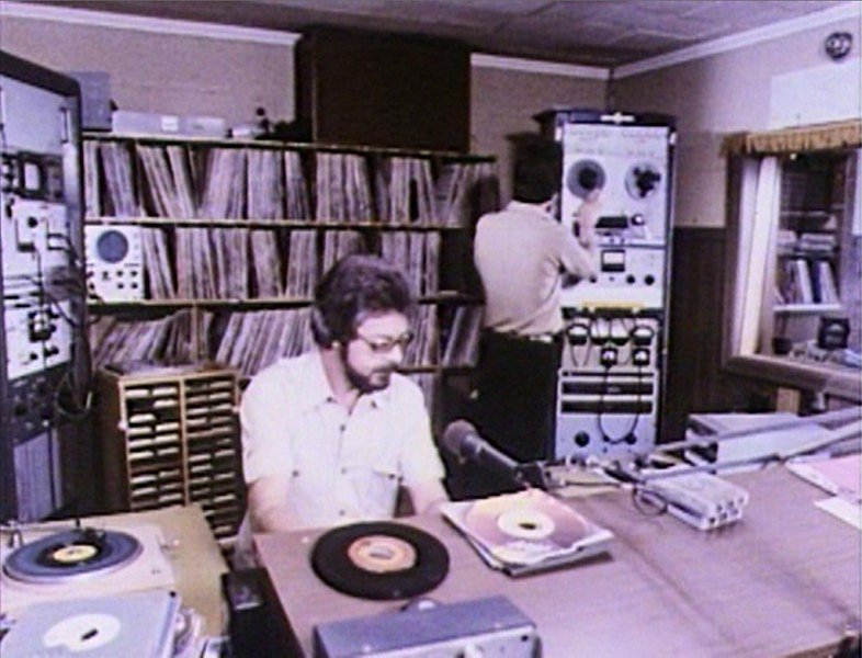 Sonic Outlaws (1995) | ČSFD.cz