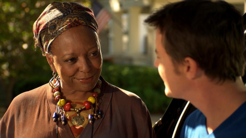 The Lamp (2011) | ČSFD.cz