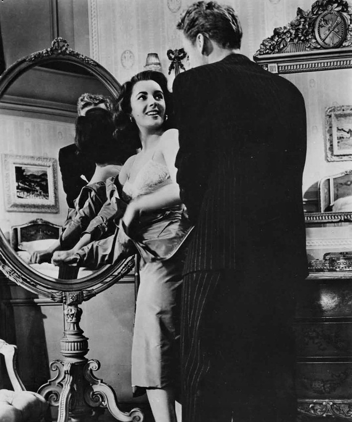 Damals in Paris (1954) | Filmemacher*innen | ČSFD.cz