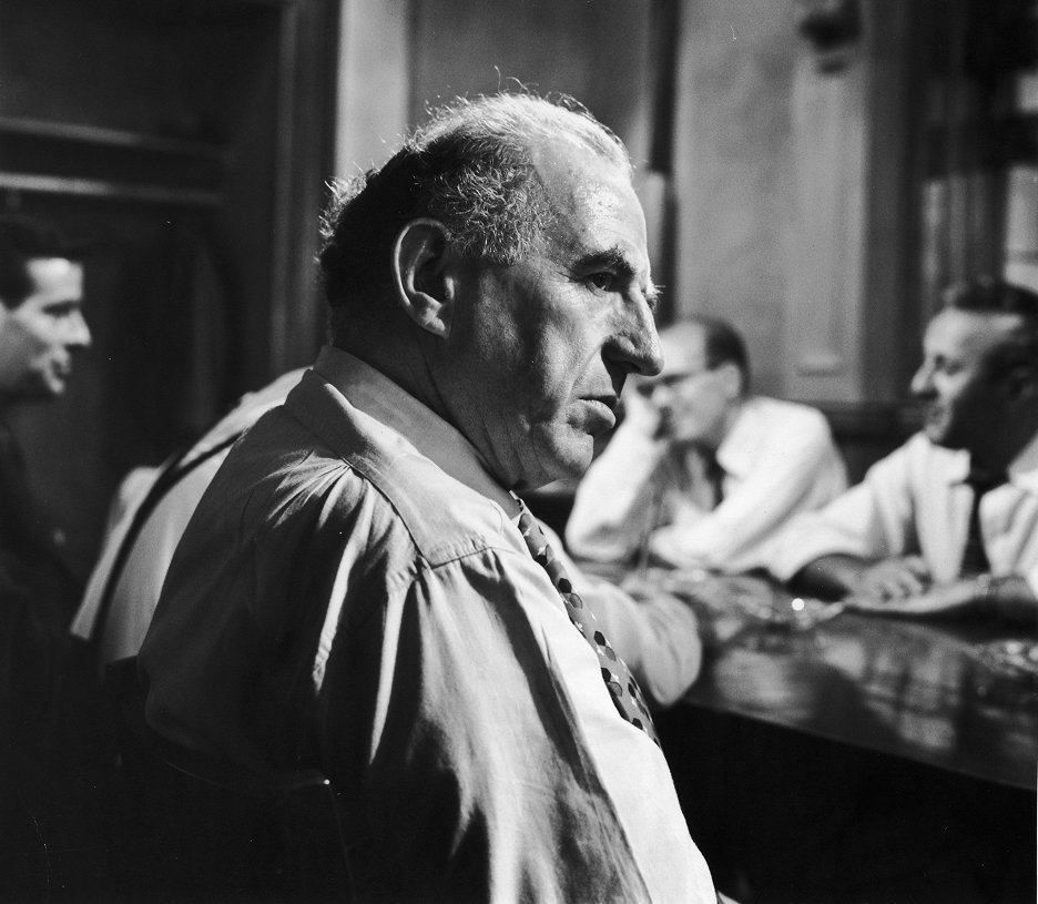 Ed Begley | ČSFD.cz