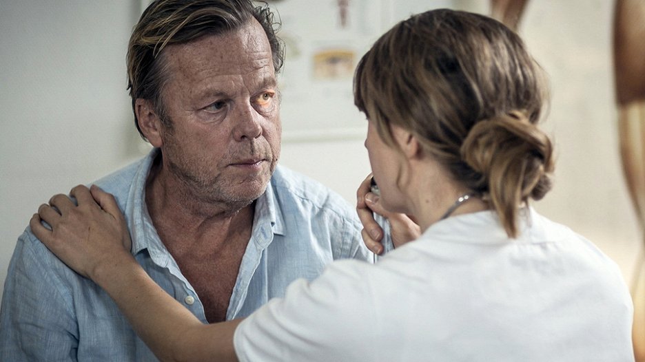 Wallander - Mordbrännaren (S03E05) (2013) | ČSFD.cz