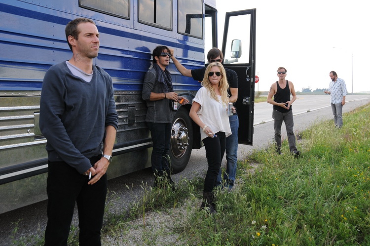 Janie Jones (2010) | ČSFD.cz