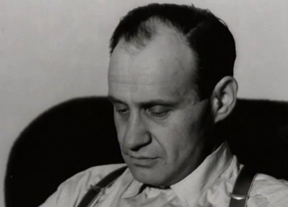 Tuntemattoman sotilaan tekijä: Väinö Linna (1955) | ČSFD.cz