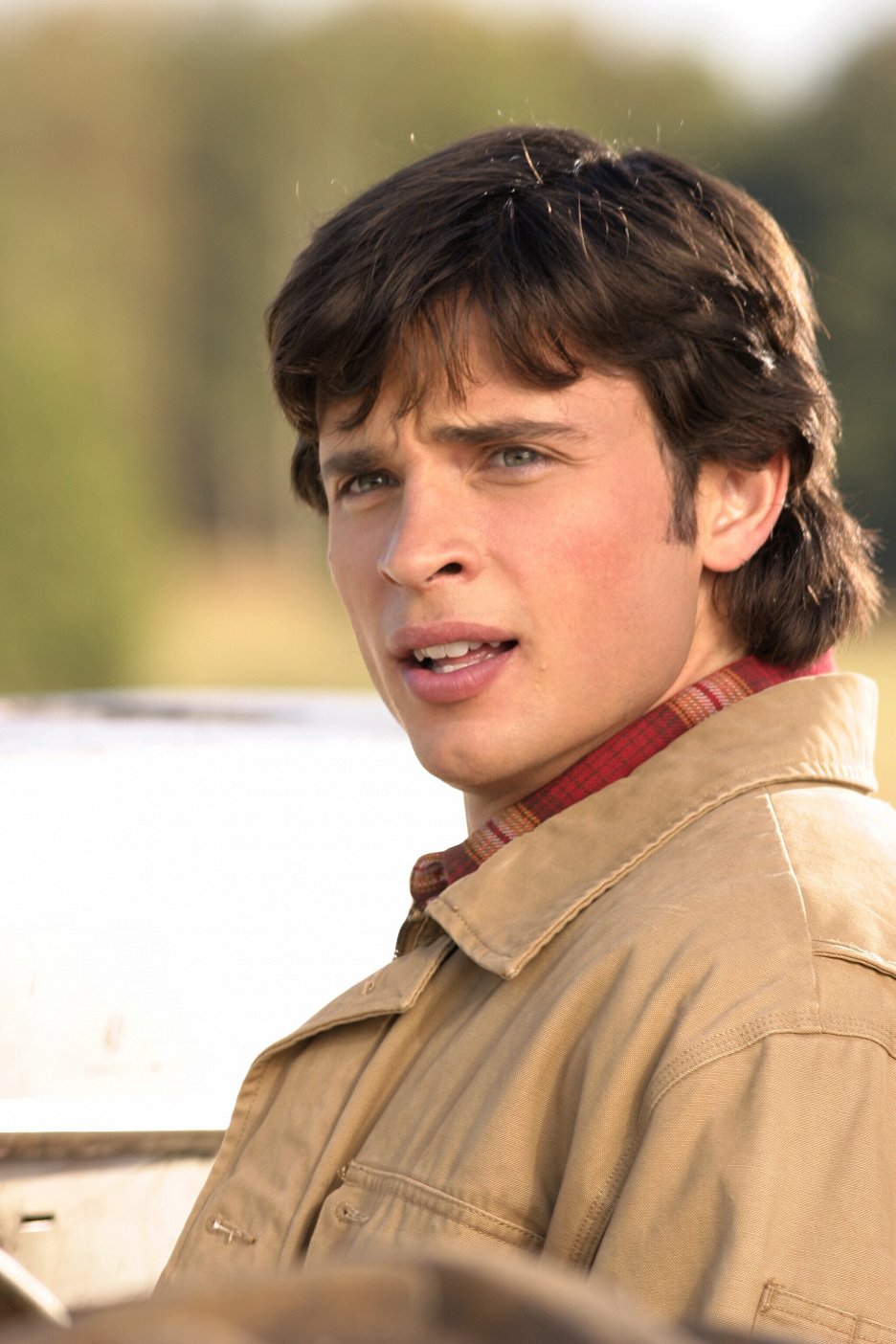 Smallville - Perry (S03E05) (2003) | Cinematheque | ČSFD.cz