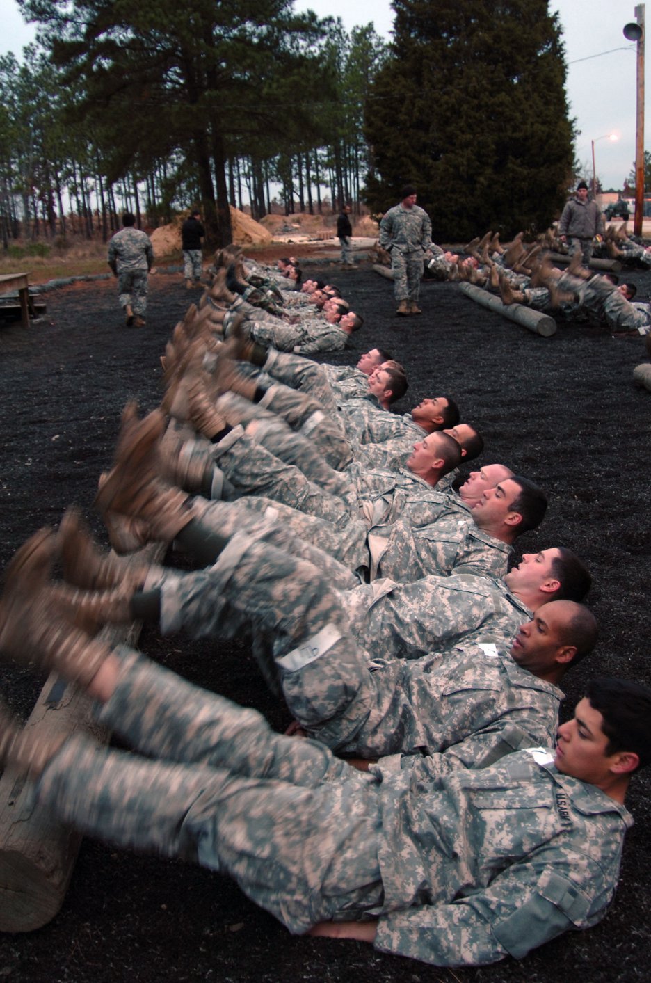 Two Weeks in Hell (2009) | ČSFD.cz