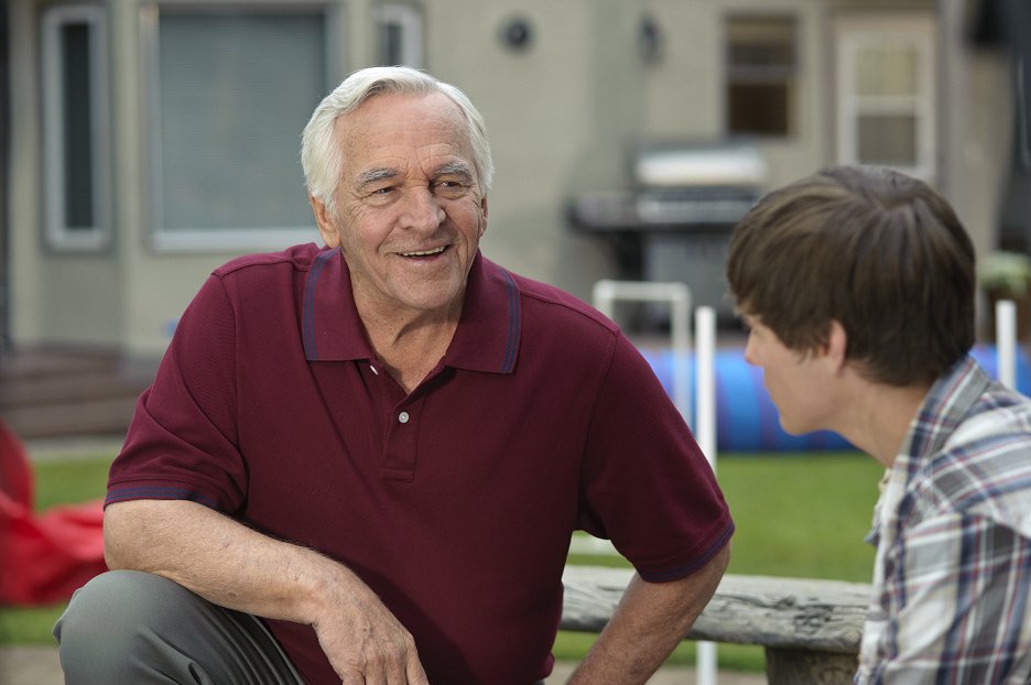 Donnelly Rhodes | ČSFD.cz