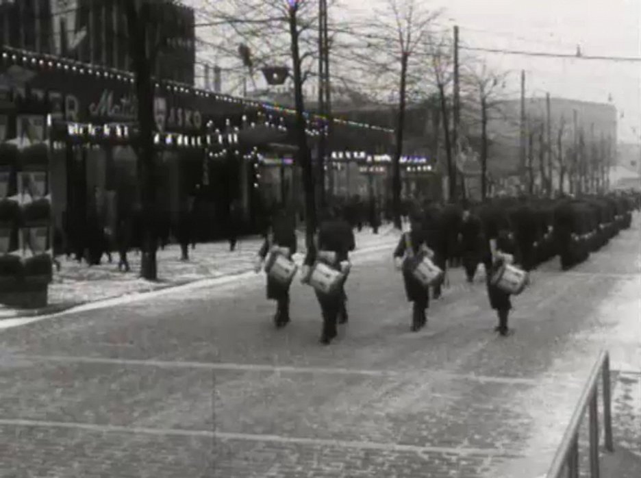 Itsenäisyyspäivän juhlallisuudet 1959 (1959) | ČSFD.cz