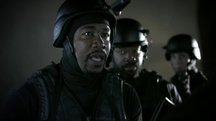 Android Cop (2014) | ČSFD.cz