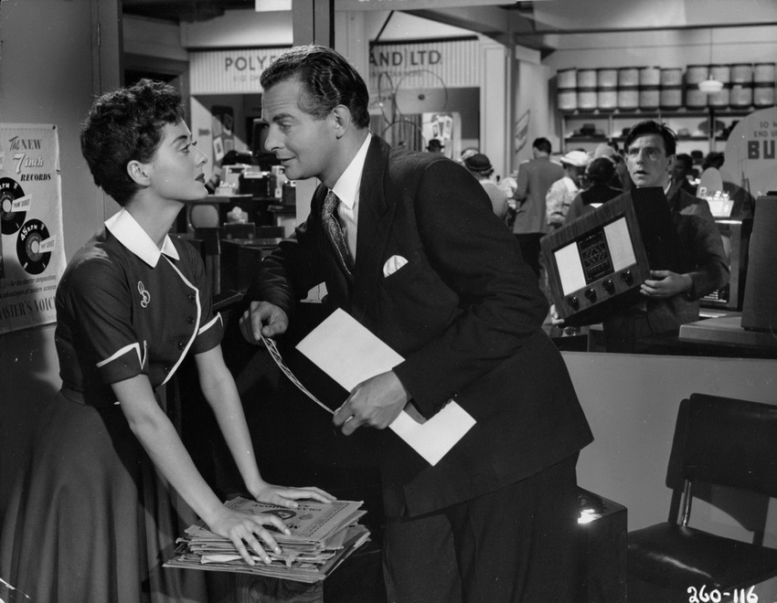 Trouble in Store (1953) | ČSFD.cz