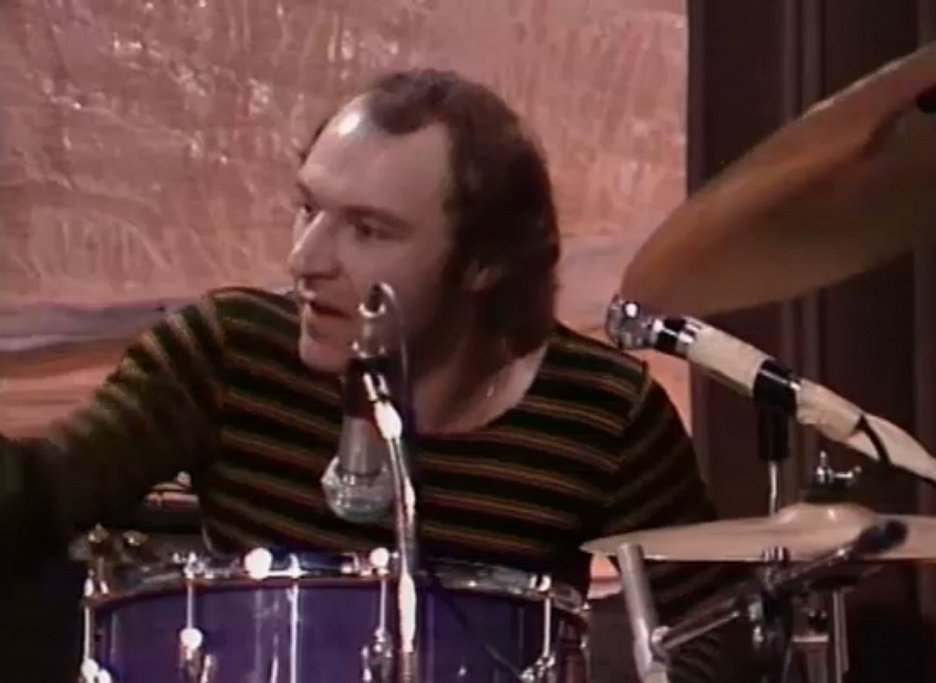 Plyysiä ja hyvää musiikkia (1974) | ČSFD.cz