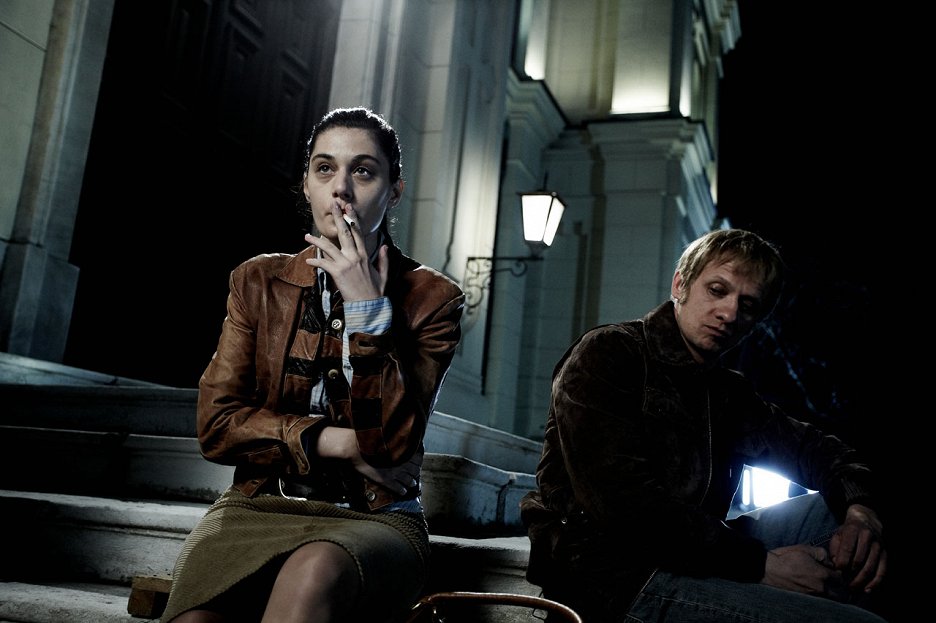 Stopy v písku (2010) | ČSFD.cz