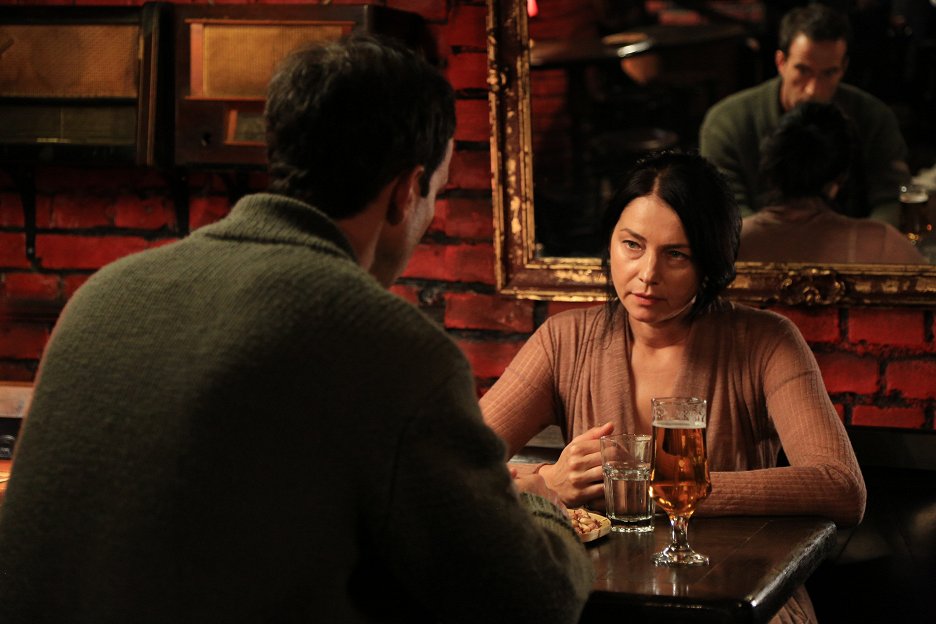 Roxanne (2013) | ČSFD.cz