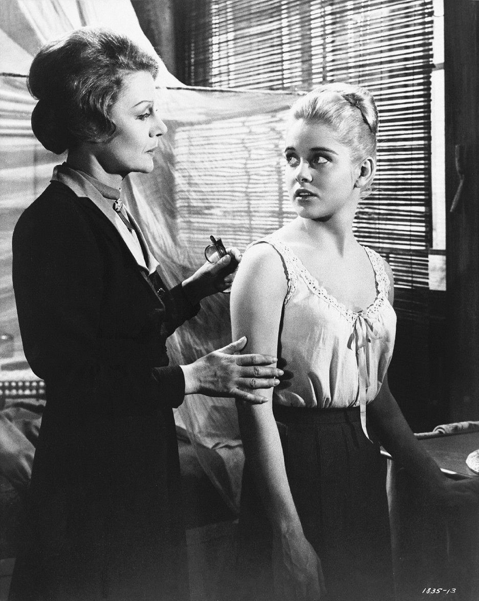 7 Women (1966) | ČSFD.cz