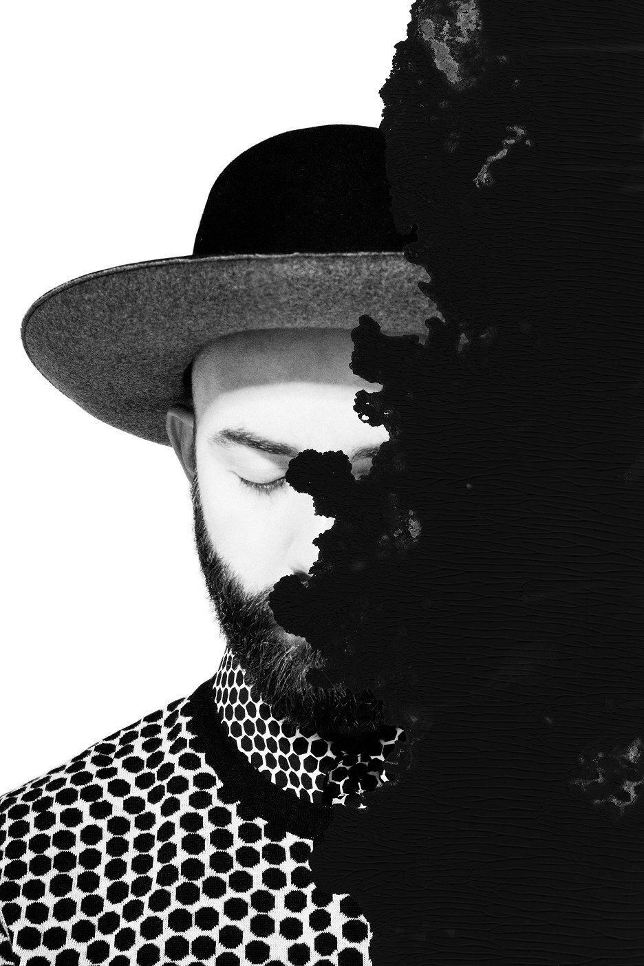 Woodkid (2013) | Galerie - Z filmu | ČSFD.cz