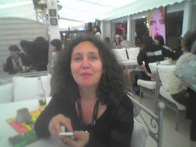 Calling Anne (1999) | ČSFD.cz