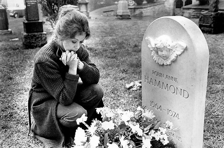 Antoinette Bower | Galerie - Z filmu | ČSFD.cz