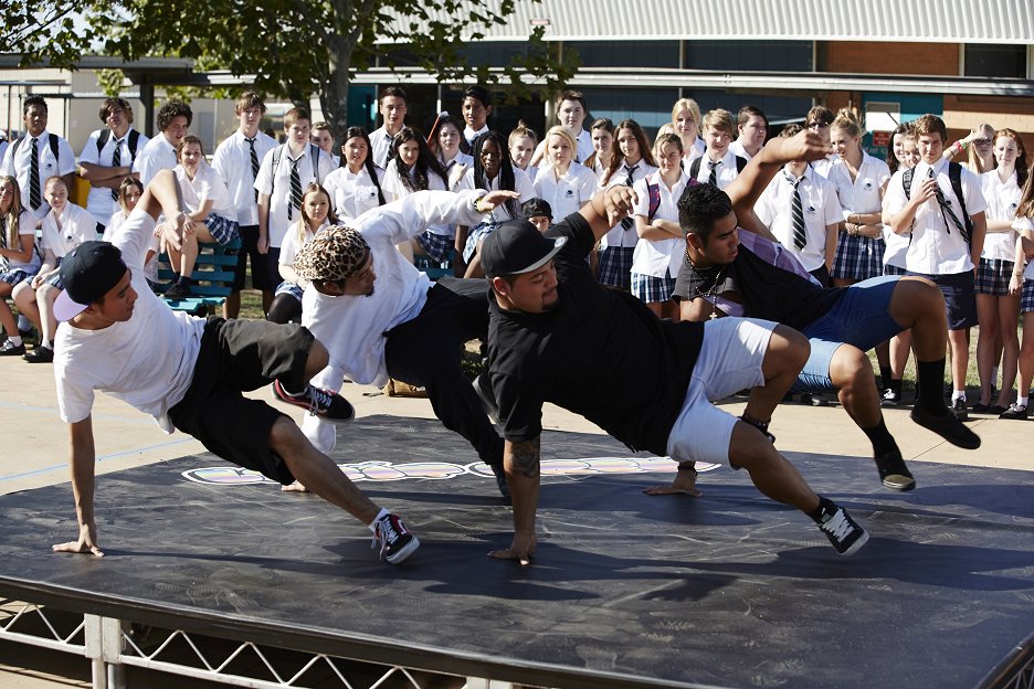 Jonah from Tonga (2014) | Creators | ČSFD.cz
