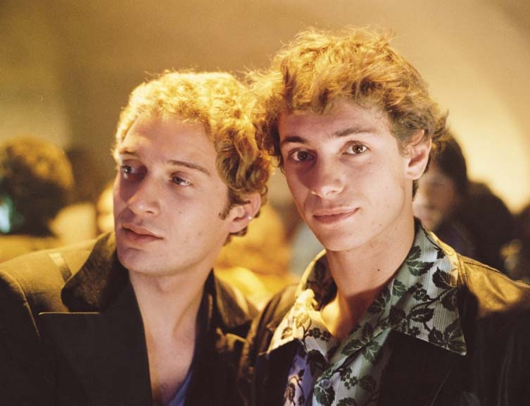 A je to (1998) | ČSFD.cz