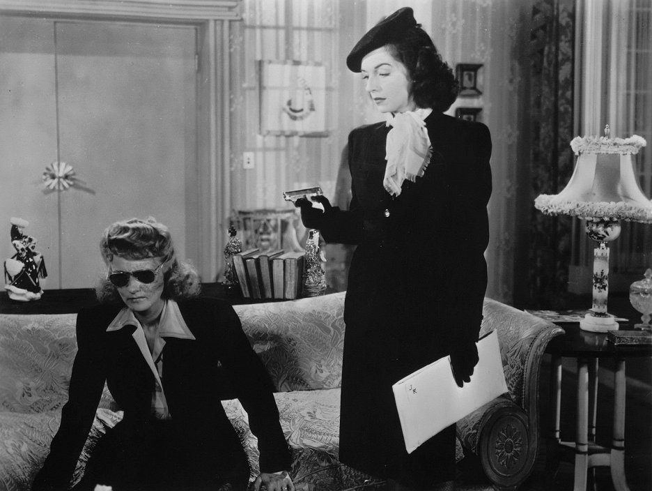 Strange Impersonation (1946) | Galerie - Z filmu | ČSFD.cz