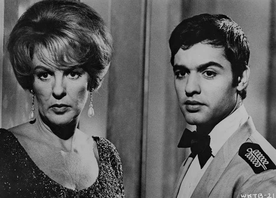 Who Killed Teddy Bear (1965) | Cinematheque | ČSFD.sk