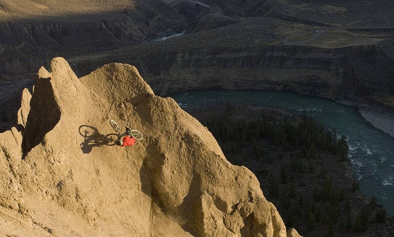 Kranked 7: The Cackle Factor (2008) | ČSFD.cz