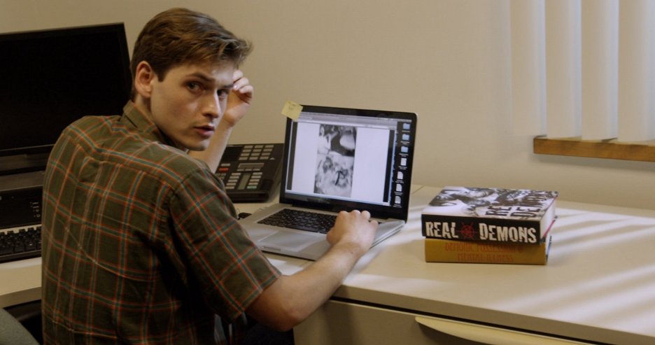 Inner Demons (2014) | ČSFD.cz