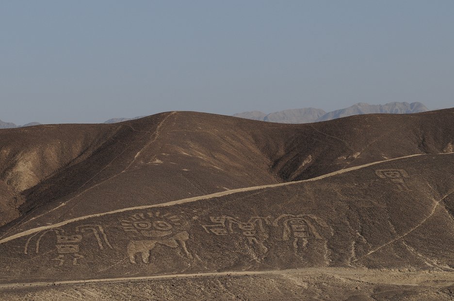 Nazca: Tajemné obrazce (2009) | ČSFD.cz