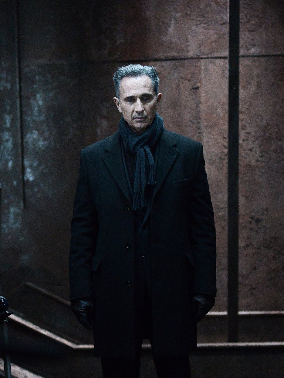 Vzkazy mrtvých - Série 1 (S01) (2015) | ČSFD.cz